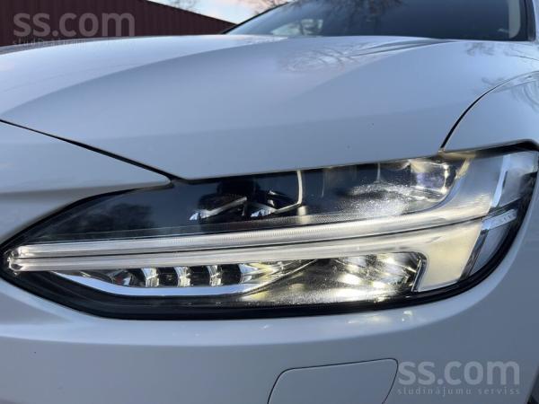Balts Volvo V90 2018 Rīga, ar dzinēja tilpumu 2.00 L un nobraukumu 0 tūkst. km par 10490 €, foto 7 vietnē AUTOMOTO.COM.LV
