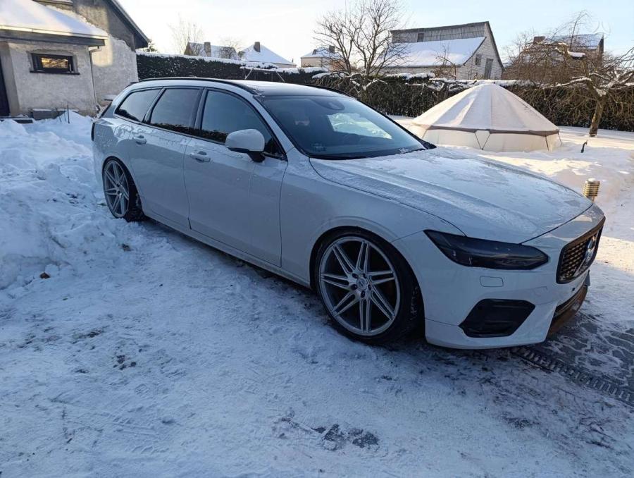 Balts Volvo V90 2018 Kauņa, ar dzinēja tilpumu 2.00 L un nobraukumu 544 tūkst. km par 6700 €, foto 2 vietnē AUTOMOTO.COM.LV