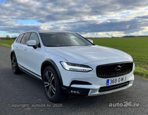 White Volvo V90 2018 in Tartu, with an engine capacity of 2.00 L and mileage of 200 thousand km for 23300 €, photo 3 on AUTOMOTO.COM.LV