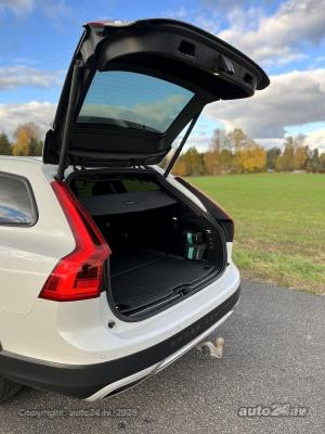 Balts Volvo V90 2018 Tartu, ar dzinēja tilpumu 2.00 L un nobraukumu 200 tūkst. km par 23300 €, foto 15 vietnē AUTOMOTO.COM.LV