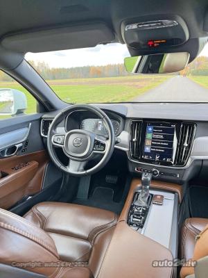 Balts Volvo V90 2018 Tartu, ar dzinēja tilpumu 2.00 L un nobraukumu 200 tūkst. km par 23300 €, foto 16 vietnē AUTOMOTO.COM.LV