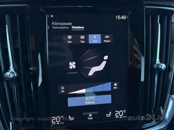 White Volvo V90 2018 in Parnu, with an engine capacity of 2.00 L and mileage of 211 thousand km for 21900 €, photo 11 on AUTOMOTO.COM.LV