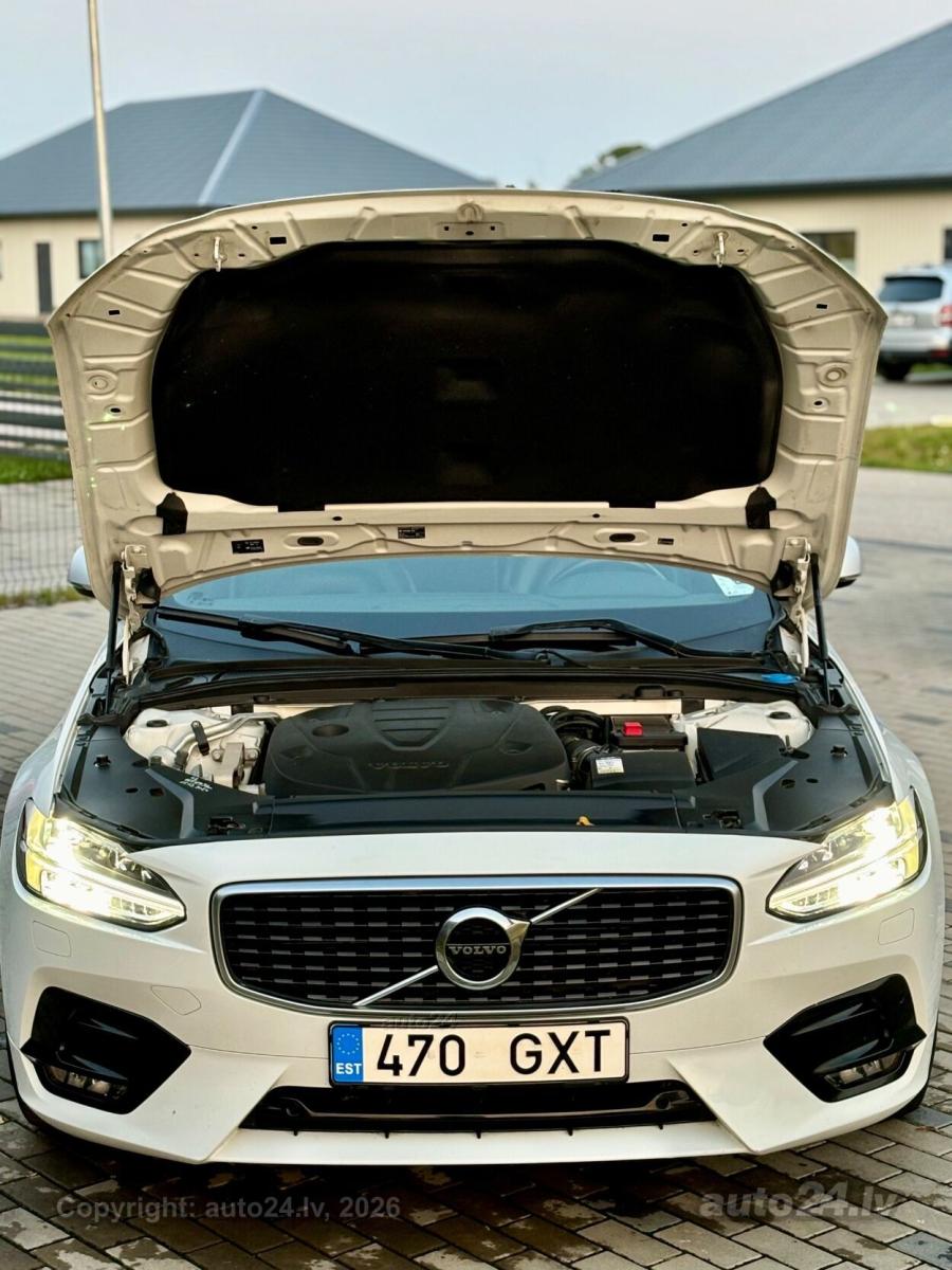 Balts Volvo V90 2018 Tartu, ar dzinēja tilpumu 2.00 L un nobraukumu 171 tūkst. km par 21900 €, foto 4 vietnē AUTOMOTO.COM.LV