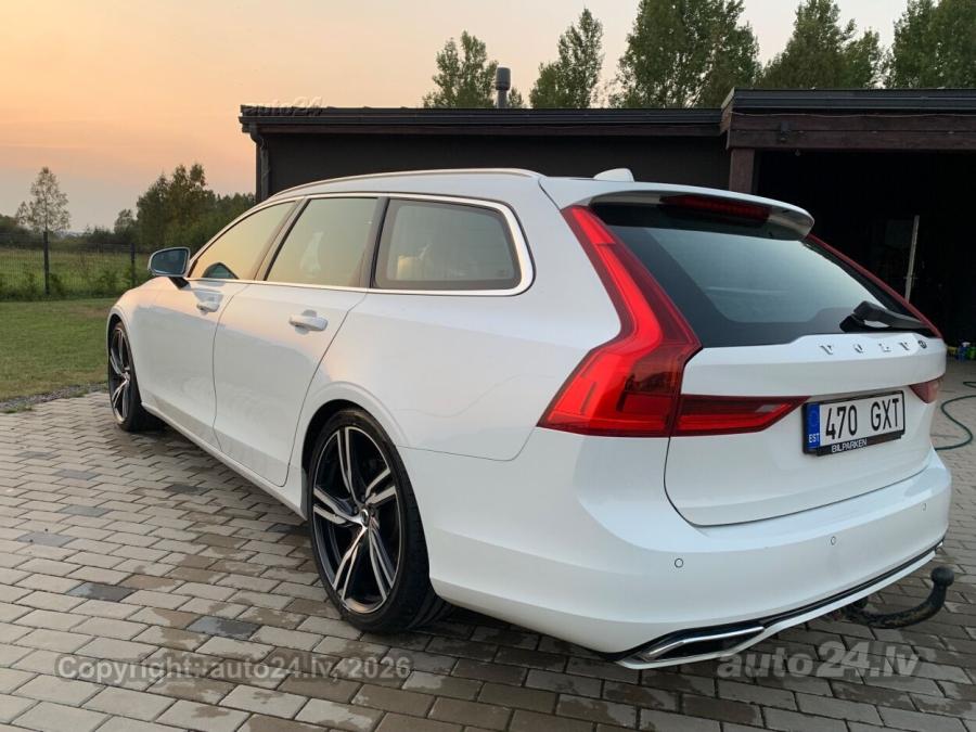 Balts Volvo V90 2018 Tartu, ar dzinēja tilpumu 2.00 L un nobraukumu 171 tūkst. km par 21900 €, foto 10 vietnē AUTOMOTO.COM.LV