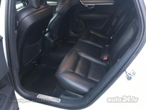 Balts Volvo V90 2018 Tallina, ar dzinēja tilpumu 2.00 L un nobraukumu 307 tūkst. km par 14600 €, foto 15 vietnē AUTOMOTO.COM.LV