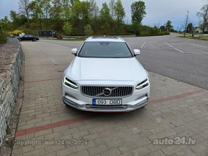 Balts Volvo V90 2018 Kunda, ar dzinēja tilpumu 2.00 L un nobraukumu 151 tūkst. km par 24999 €, foto 3 vietnē AUTOMOTO.COM.LV