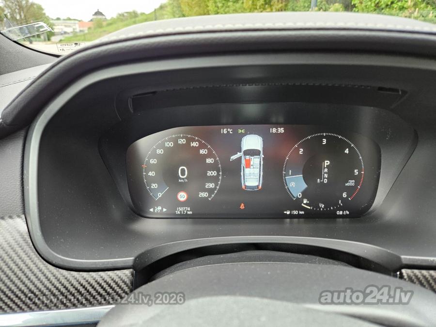 Balts Volvo V90 2018 Kunda, ar dzinēja tilpumu 2.00 L un nobraukumu 151 tūkst. km par 24999 €, foto 7 vietnē AUTOMOTO.COM.LV