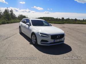White Volvo V90 2018 in Parnu, with an engine capacity of 2.00 L and mileage of 255 thousand km for 15890 €, photo 3 on AUTOMOTO.COM.LV