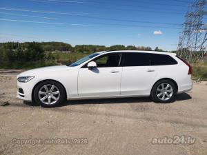 White Volvo V90 2018 in Parnu, with an engine capacity of 2.00 L and mileage of 255 thousand km for 15890 €, photo 9 on AUTOMOTO.COM.LV