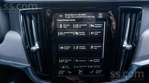 White Volvo V90 2018 in Riga, with an engine capacity of 2.00 L and mileage of 206 thousand km for 15190 €, photo 20 on AUTOMOTO.COM.LV