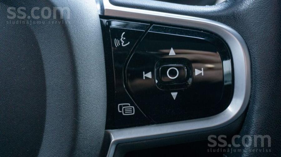 White Volvo V90 2018 in Riga, with an engine capacity of 2.00 L and mileage of 206 thousand km for 15190 €, photo 21 on AUTOMOTO.COM.LV