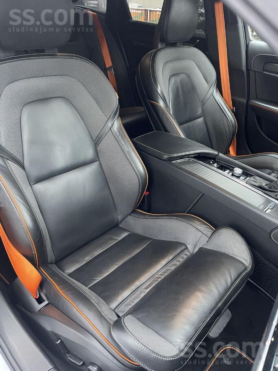 Balts Volvo V90 2018 Rīga, ar dzinēja tilpumu 2.00 L un nobraukumu 413 tūkst. km par 17143 €, foto 23 vietnē AUTOMOTO.COM.LV