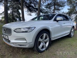Balts Volvo V90 2018 Rīga, ar dzinēja tilpumu 2.00 L un nobraukumu 413 tūkst. km par 17143 €, foto 4 vietnē AUTOMOTO.COM.LV