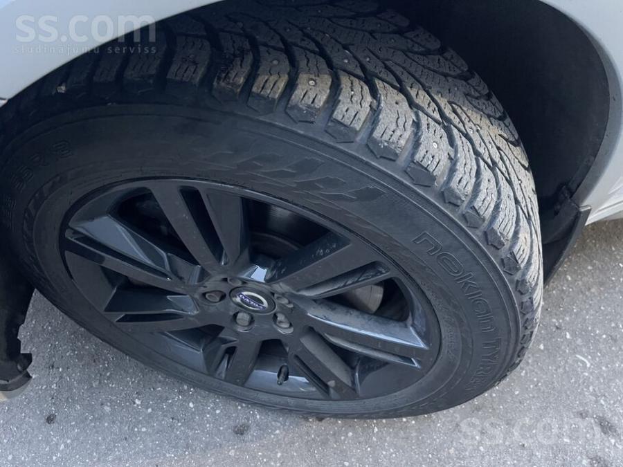 Balts Volvo V90 2018 Rīga, ar dzinēja tilpumu 2.00 L un nobraukumu 413 tūkst. km par 17143 €, foto 36 vietnē AUTOMOTO.COM.LV
