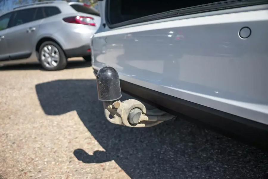 Balts Volvo V90 2018 Liepāja, ar dzinēja tilpumu 2.00 L un nobraukumu 233 tūkst. km par 15000 €, foto 9 vietnē AUTOMOTO.COM.LV