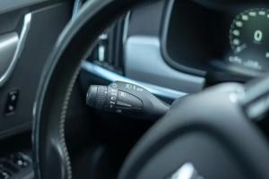 Balts Volvo V90 2018 Liepāja, ar dzinēja tilpumu 2.00 L un nobraukumu 233 tūkst. km par 15000 €, foto 17 vietnē AUTOMOTO.COM.LV
