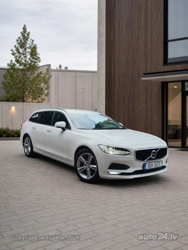 Balts Volvo V90 2018 Tartu, ar dzinēja tilpumu 2.00 L un nobraukumu 295 tūkst. km par 16900 €, foto 1 vietnē AUTOMOTO.COM.LV