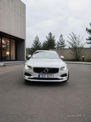 Balts Volvo V90 2018 Tartu, ar dzinēja tilpumu 2.00 L un nobraukumu 295 tūkst. km par 16900 €, foto 3 vietnē AUTOMOTO.COM.LV