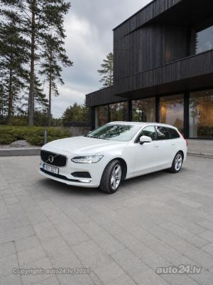 Balts Volvo V90 2018 Tartu, ar dzinēja tilpumu 2.00 L un nobraukumu 295 tūkst. km par 16900 €, foto 4 vietnē AUTOMOTO.COM.LV