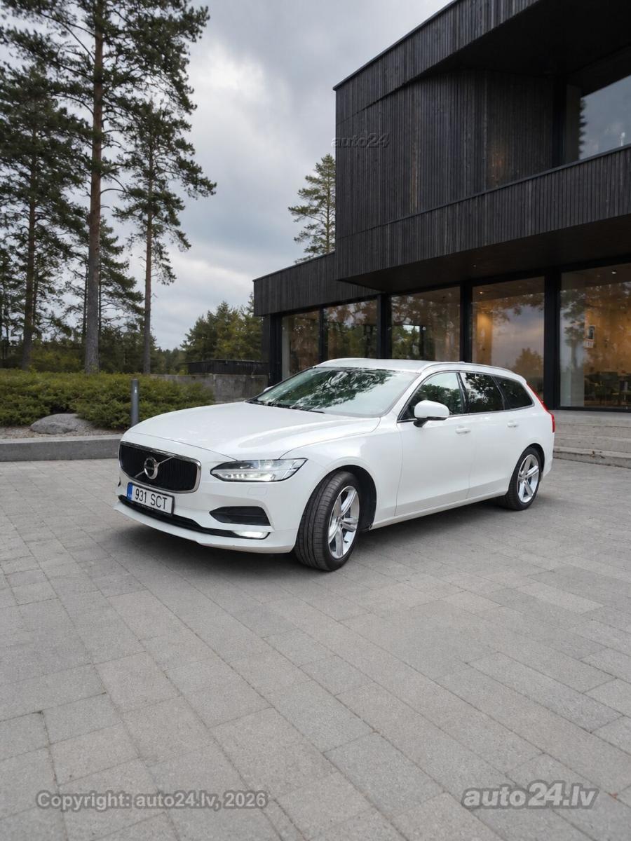 Balts Volvo V90 2018 Tartu, ar dzinēja tilpumu 2.00 L un nobraukumu 295 tūkst. km par 16900 €, foto 4 vietnē AUTOMOTO.COM.LV