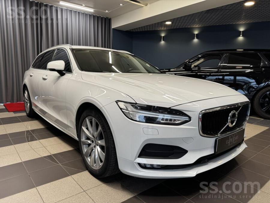 Balts Volvo V90 2019 Rīga, ar dzinēja tilpumu 2.00 L un nobraukumu 173 tūkst. km par 21000 €, foto 3 vietnē AUTOMOTO.COM.LV