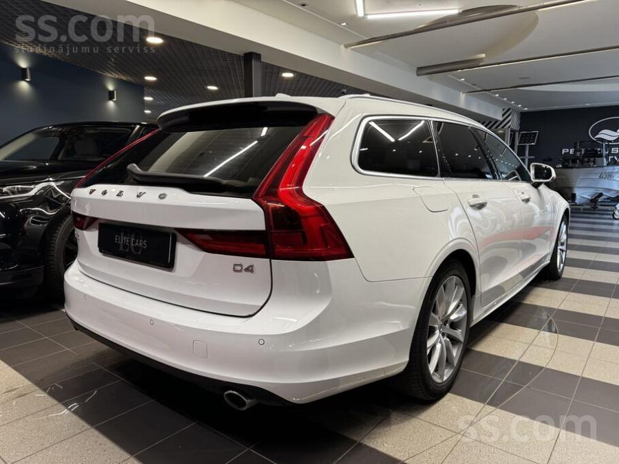 Balts Volvo V90 2019 Rīga, ar dzinēja tilpumu 2.00 L un nobraukumu 173 tūkst. km par 21000 €, foto 6 vietnē AUTOMOTO.COM.LV