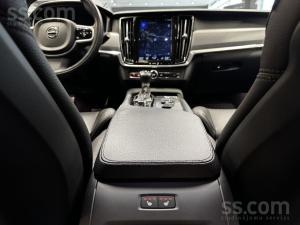 Balts Volvo V90 2019 Rīga, ar dzinēja tilpumu 2.00 L un nobraukumu 173 tūkst. km par 21000 €, foto 15 vietnē AUTOMOTO.COM.LV