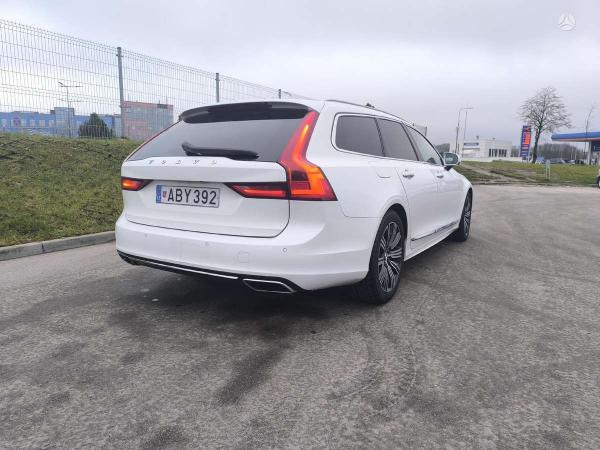 Balts Volvo V90 2019 Klaipėda, ar dzinēja tilpumu 1.97 L un nobraukumu 362 tūkst. km par 9600 €, foto 3 vietnē AUTOMOTO.COM.LV