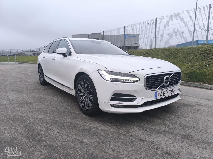 Balts Volvo V90 2019 Klaipėda, ar dzinēja tilpumu 2.00 L un nobraukumu 362 tūkst. km par 8800 €, foto 2 vietnē AUTOMOTO.COM.LV