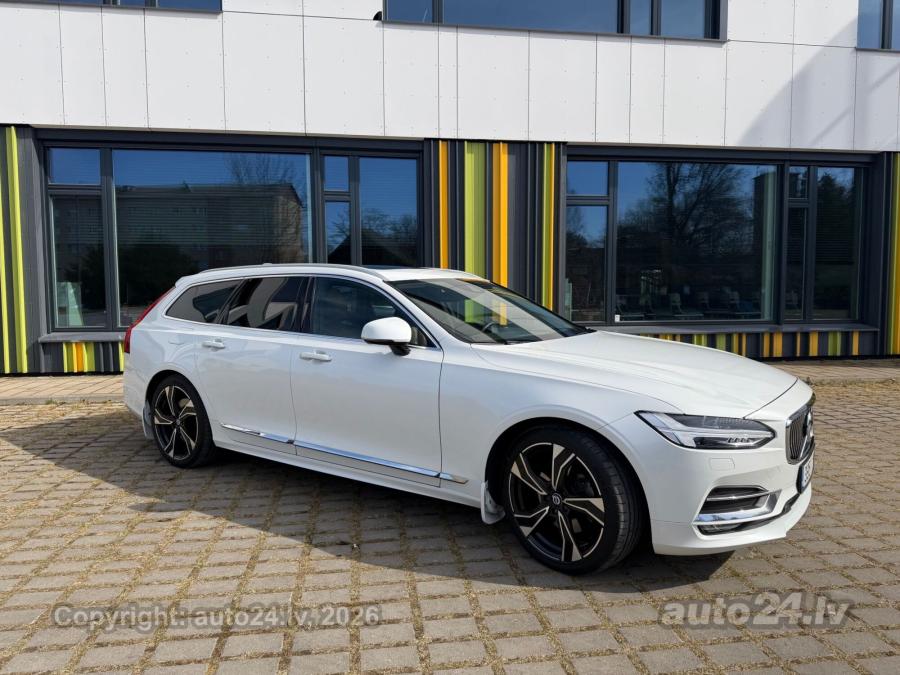 Balts Volvo V90 2019 Tallina, ar dzinēja tilpumu 2.00 L un nobraukumu 208 tūkst. km par 20900 €, foto 5 vietnē AUTOMOTO.COM.LV