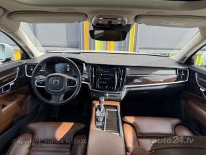 Balts Volvo V90 2019 Tallina, ar dzinēja tilpumu 2.00 L un nobraukumu 208 tūkst. km par 20900 €, foto 16 vietnē AUTOMOTO.COM.LV