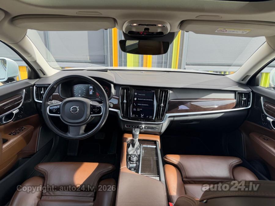 Balts Volvo V90 2019 Tallina, ar dzinēja tilpumu 2.00 L un nobraukumu 208 tūkst. km par 20900 €, foto 16 vietnē AUTOMOTO.COM.LV