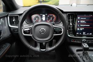 Balts Volvo V90 2019 Tallina, ar dzinēja tilpumu 2.00 L un nobraukumu 94 tūkst. km par 34900 €, foto 13 vietnē AUTOMOTO.COM.LV