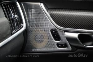 Balts Volvo V90 2019 Tallina, ar dzinēja tilpumu 2.00 L un nobraukumu 94 tūkst. km par 34900 €, foto 17 vietnē AUTOMOTO.COM.LV
