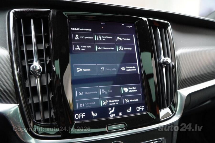 Balts Volvo V90 2019 Tallina, ar dzinēja tilpumu 2.00 L un nobraukumu 94 tūkst. km par 34900 €, foto 23 vietnē AUTOMOTO.COM.LV