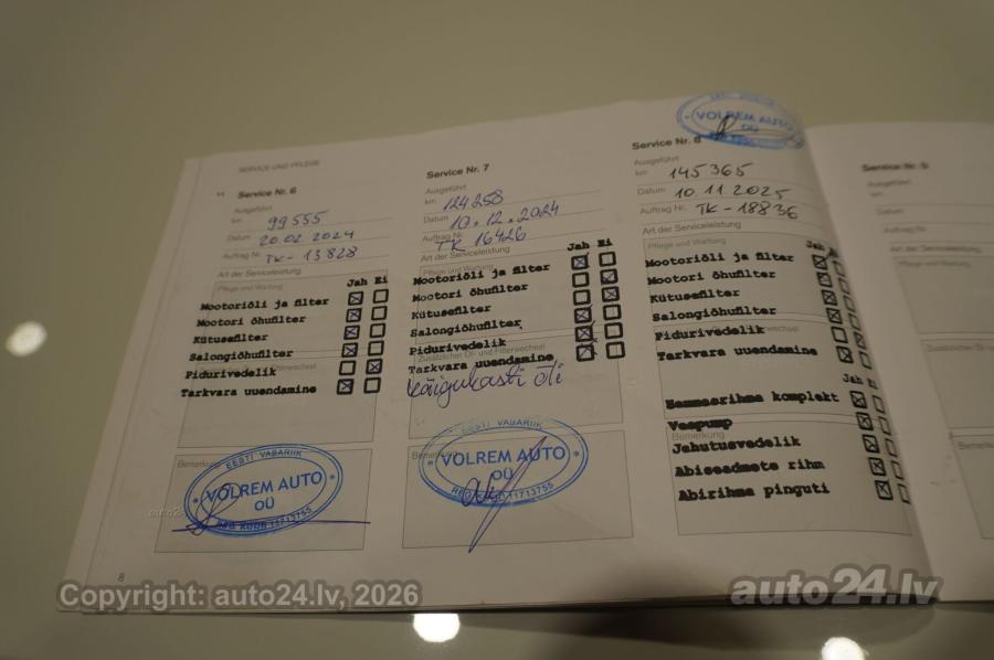 White Volvo V90 2019 in Tallinn, with an engine capacity of 2.00 L and mileage of 157 thousand km for 22500 €, photo 19 on AUTOMOTO.COM.LV