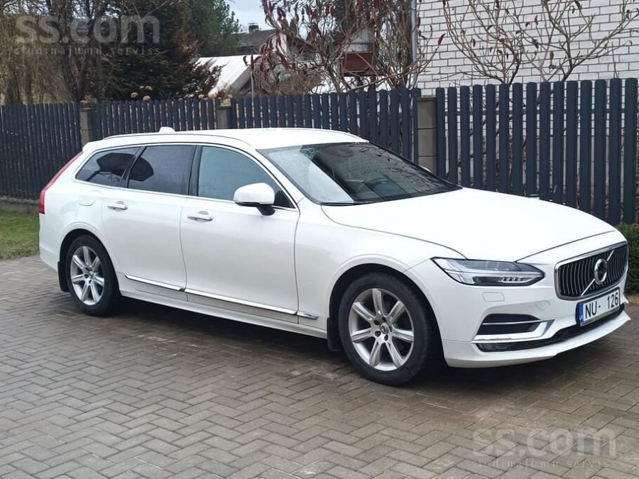 Balts Volvo V90 2019 Rīga, ar dzinēja tilpumu 2.00 L un nobraukumu 463 tūkst. km par 12500 €, foto 10 vietnē AUTOMOTO.COM.LV