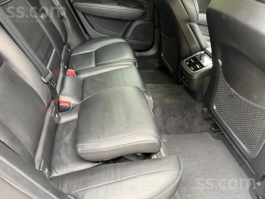 Balts Volvo V90 2019 Rīga, ar dzinēja tilpumu 2.00 L un nobraukumu 184 tūkst. km par 21900 €, foto 23 vietnē AUTOMOTO.COM.LV