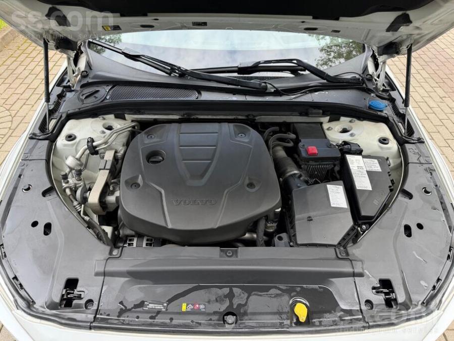 Balts Volvo V90 2019 Rīga, ar dzinēja tilpumu 2.00 L un nobraukumu 184 tūkst. km par 21900 €, foto 31 vietnē AUTOMOTO.COM.LV