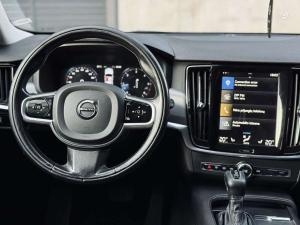 White Volvo V90 2019 in Kaunas, with an engine capacity of 1.97 L and mileage of 487 thousand km for 7700 €, photo 26 on AUTOMOTO.COM.LV