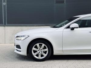White Volvo V90 2019 in Kaunas, with an engine capacity of 1.97 L and mileage of 487 thousand km for 7700 €, photo 45 on AUTOMOTO.COM.LV