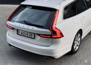 White Volvo V90 2019 in Kaunas, with an engine capacity of 1.97 L and mileage of 487 thousand km for 7700 €, photo 48 on AUTOMOTO.COM.LV