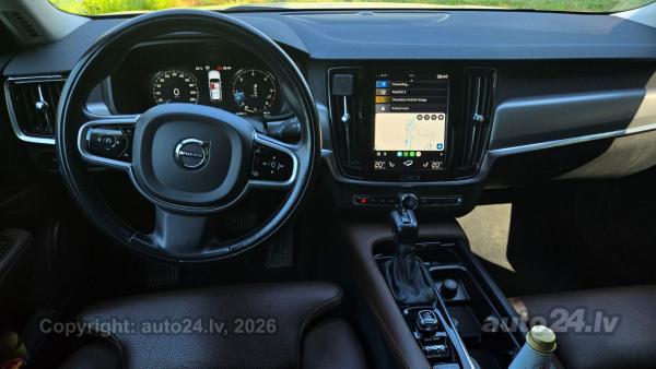 Белый Вольво В90 2020 в Раквере, объемом двигателя 2.00 л и пробегом 175 тыс. км за 25000 €, фото 9 на AUTOMOTO.COM.LV