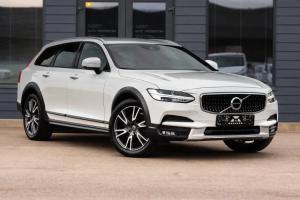 White Volvo V90 2020 in Jelgava, with an engine capacity of 2.00 L and mileage of 200 thousand km for 21750 €, photo  on AUTOMOTO.COM.LV