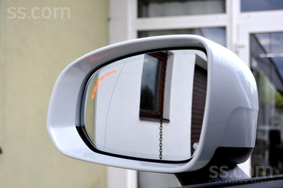 Balts Volvo V90 2020 Tukums, ar dzinēja tilpumu 2.00 L un nobraukumu 247 tūkst. km par 23490 €, foto 24 vietnē AUTOMOTO.COM.LV
