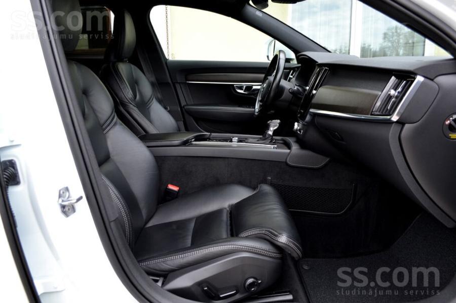 Balts Volvo V90 2020 Tukums, ar dzinēja tilpumu 2.00 L un nobraukumu 247 tūkst. km par 23490 €, foto 29 vietnē AUTOMOTO.COM.LV