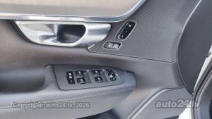 Balts Volvo V90 2020 Tartu, ar dzinēja tilpumu 2.00 L un nobraukumu 150 tūkst. km par 20990 €, foto 13 vietnē AUTOMOTO.COM.LV