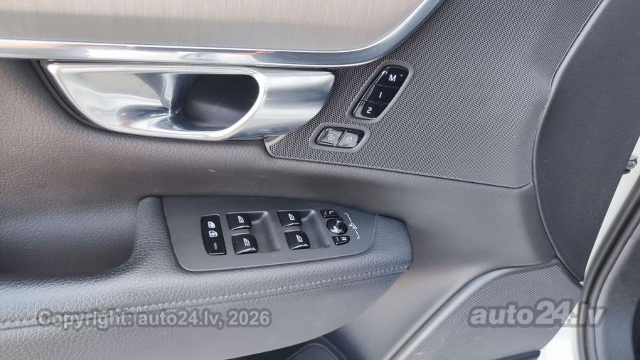 Balts Volvo V90 2020 Tartu, ar dzinēja tilpumu 2.00 L un nobraukumu 150 tūkst. km par 20990 €, foto 13 vietnē AUTOMOTO.COM.LV