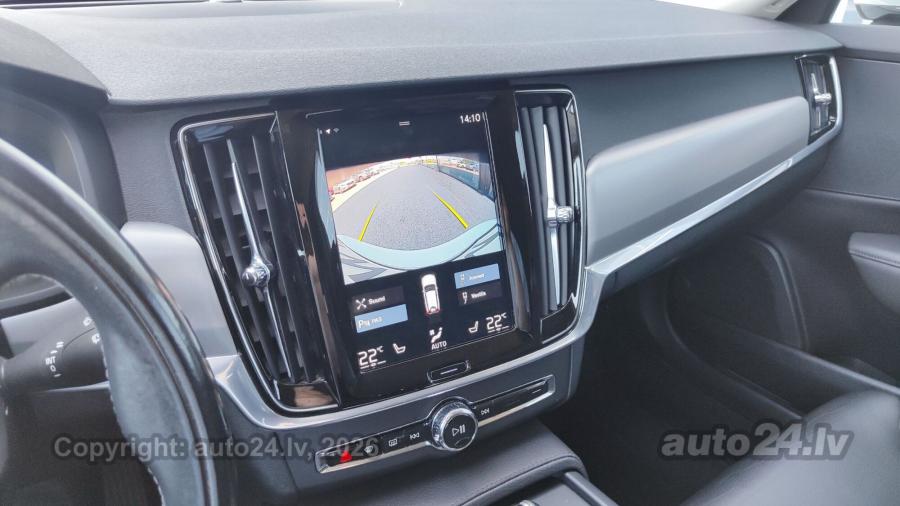 Balts Volvo V90 2020 Tartu, ar dzinēja tilpumu 2.00 L un nobraukumu 150 tūkst. km par 20990 €, foto 16 vietnē AUTOMOTO.COM.LV