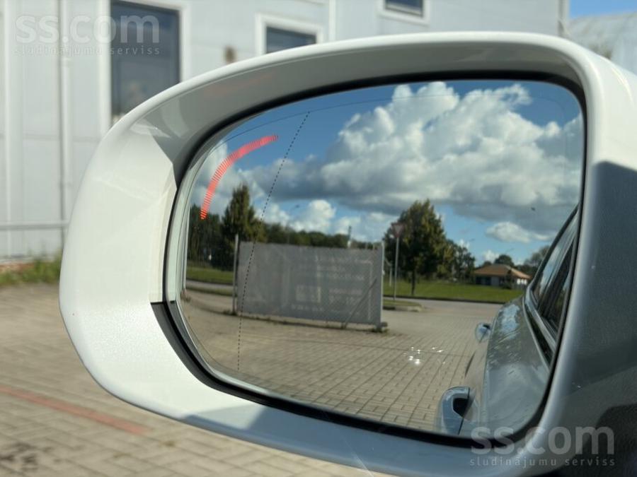 Balts Volvo V90 2020 Ventspils, ar dzinēja tilpumu 2.00 L un nobraukumu 325 tūkst. km par 17850 €, foto 21 vietnē AUTOMOTO.COM.LV